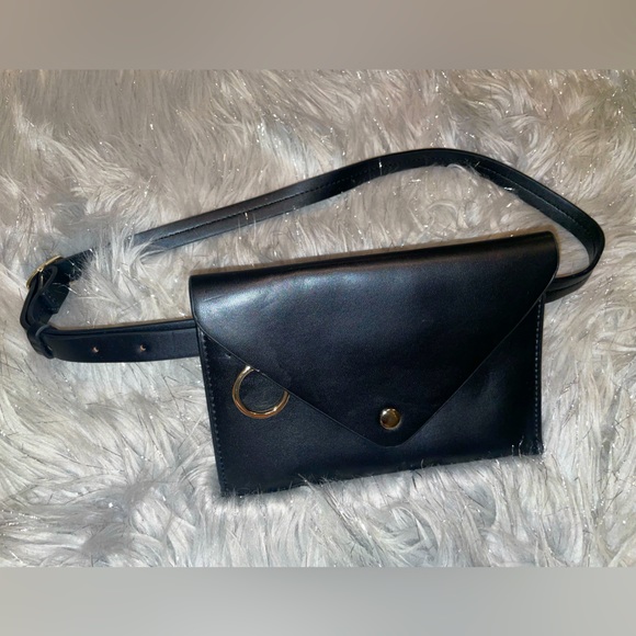 Zara | Bags | Zara Belted Clutch Sz M | Poshmark